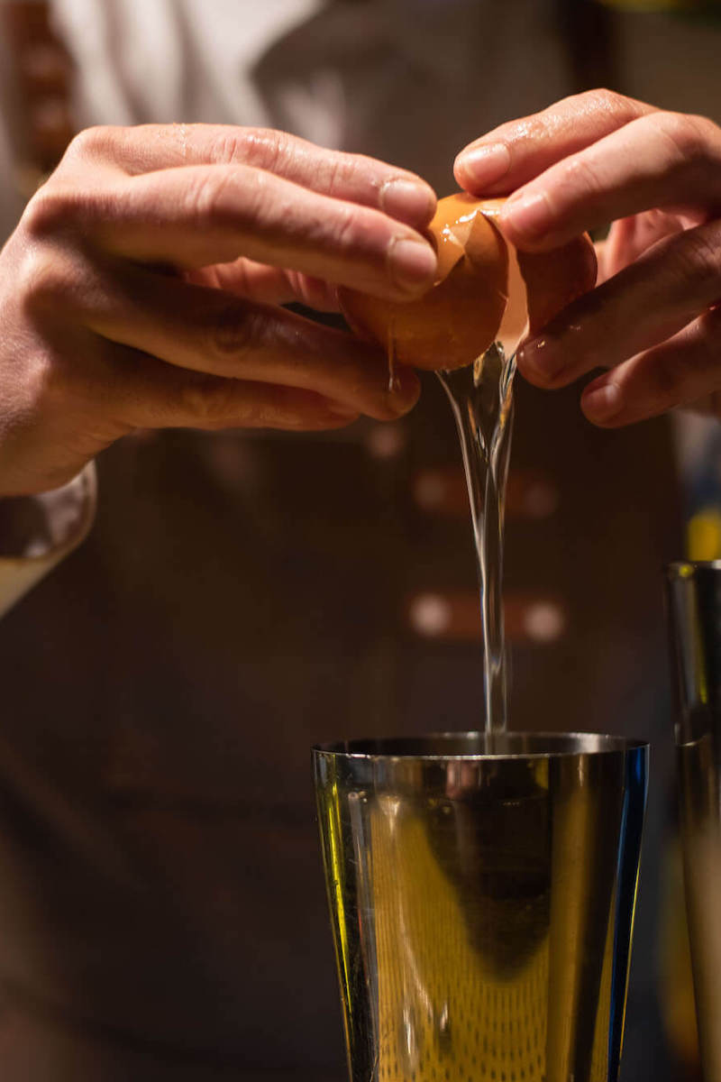 Eggnog with rum cocktail | How to prepare Eggnog with rum cocktail